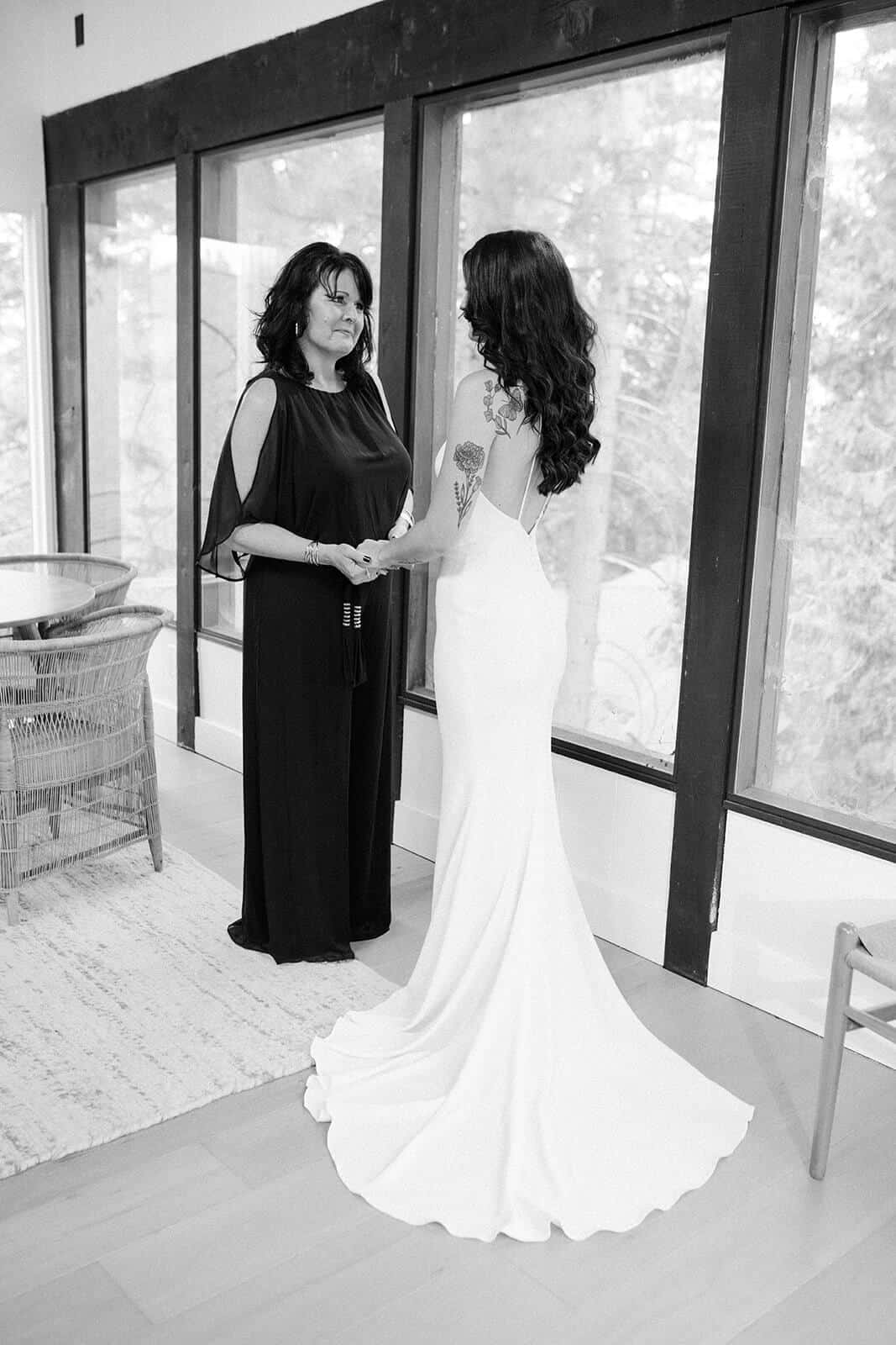 An intimate elopement to an epic Californian location - Victoria and Eric.